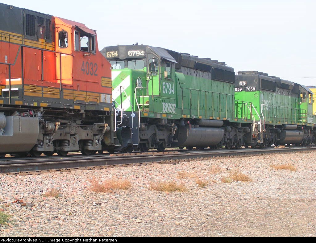 BNSF 6794